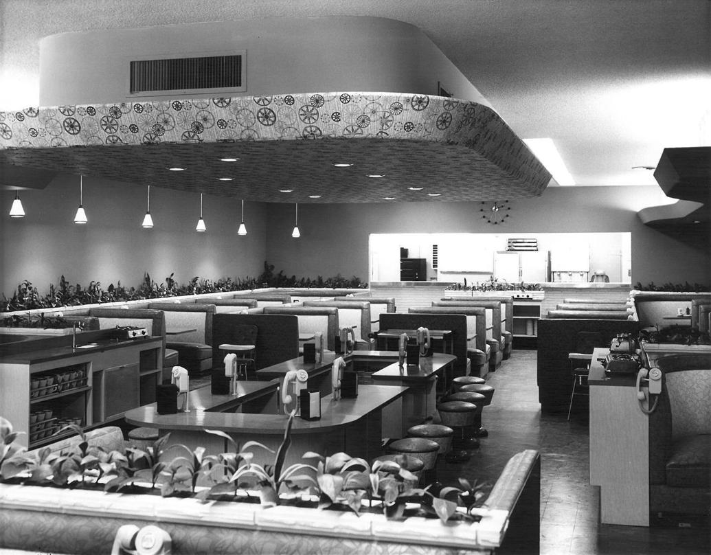 What restaurants are new to Lincoln, Nebraska in 2025?