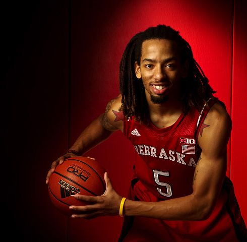 Looking up in Lincoln for Petteway