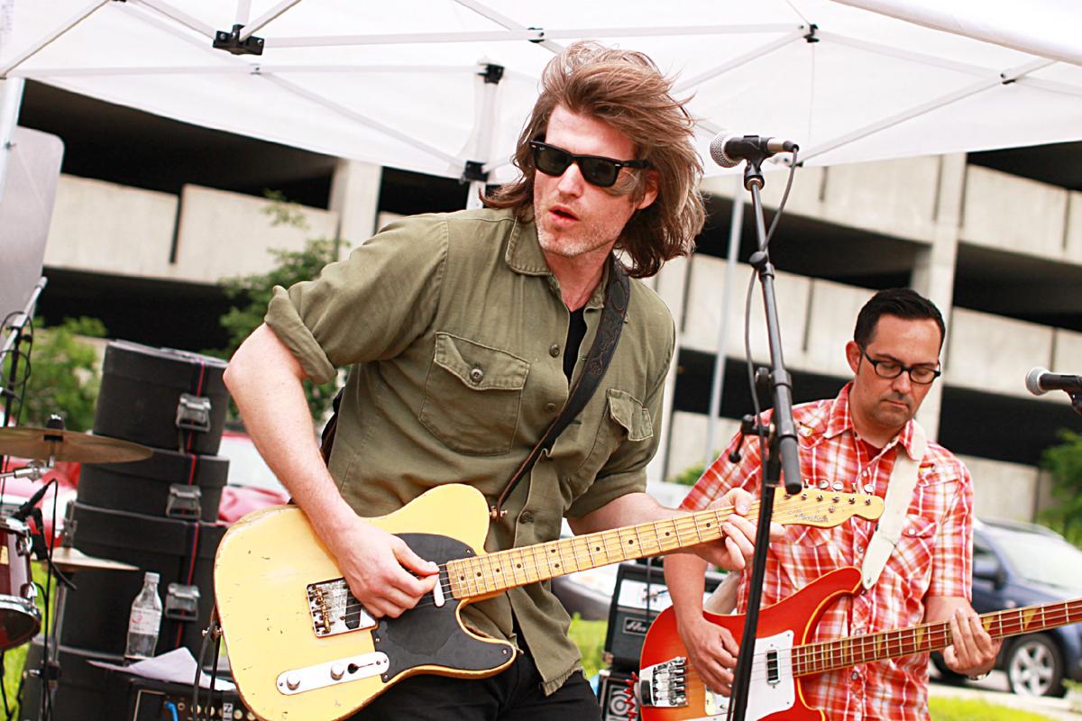 Local musician Matt Whipkey to read to kids at free momaha storytime Friday