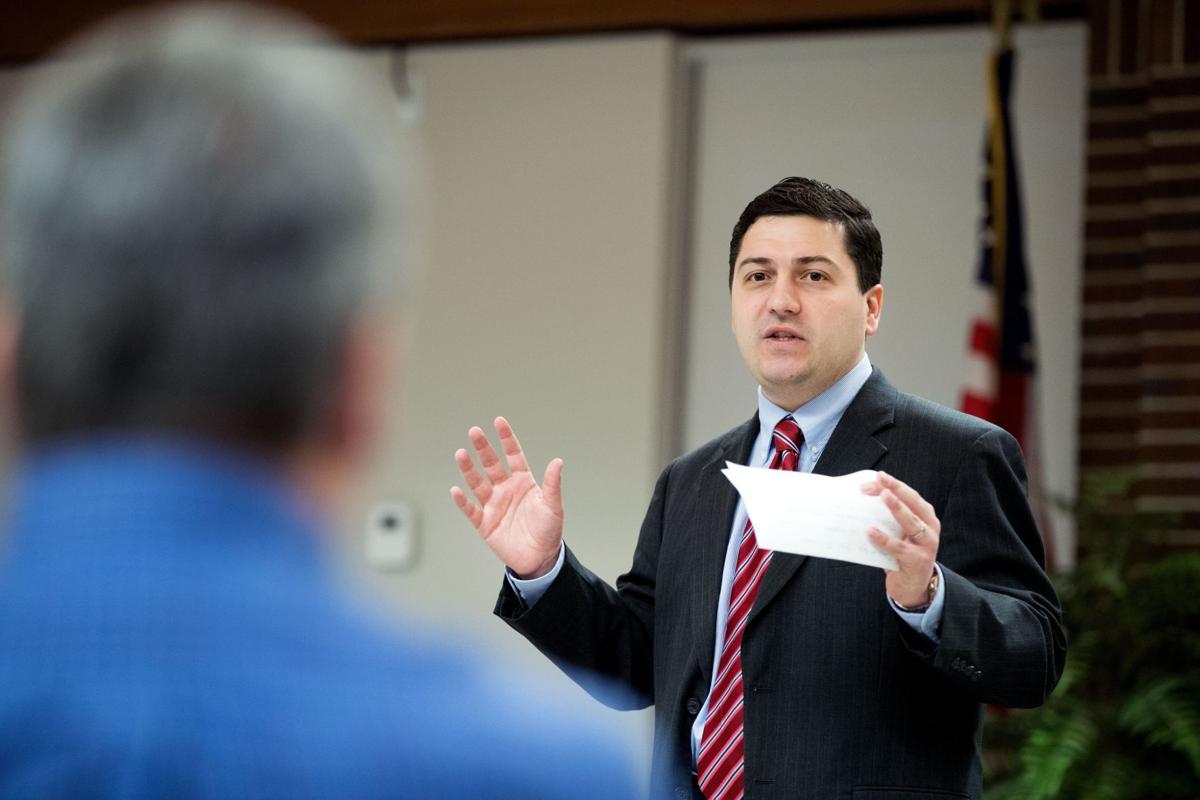 Elkhorn man takes on signature law and treasurer candidate, Murante ...