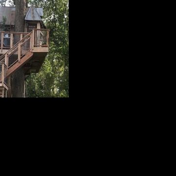 Nebraska treehouse Airbnb was the perfect birthday getaway for mom and ...