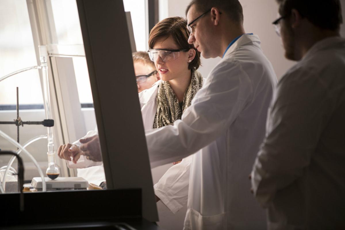 Innovative block structure lets Hastings College students, faculty dive ...