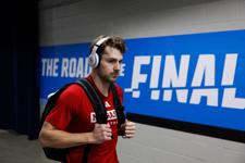 How Kent Pavelka called final seconds of Nebraska's NCAA win