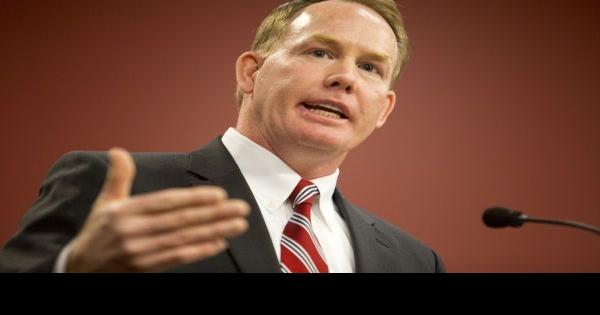 Nebraska A.D. Shawn Eichorst gives Tim Miles his full support; 'I ...