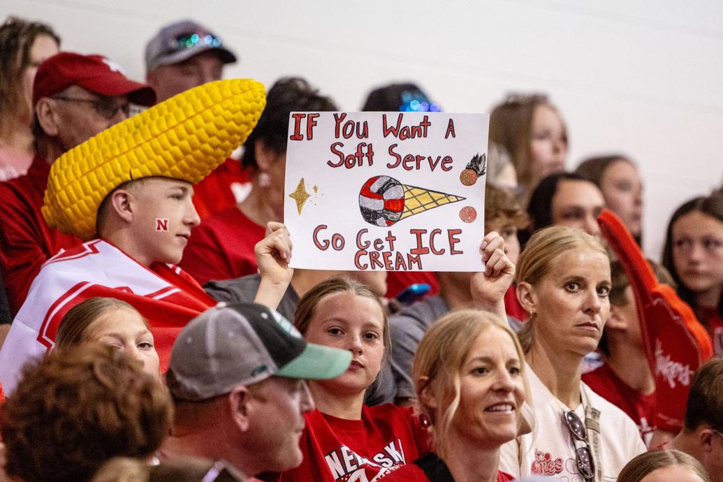 Jordan Larson leads cast of stars for Nebraska volleyball's Alumni Match