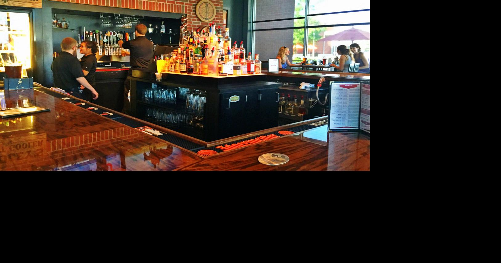Review: Bar at heart of Aksarben serves a bevy of beers