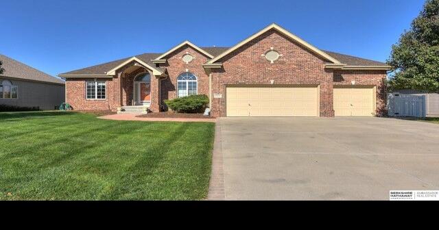5 Bedroom Home in Papillion - $575,000