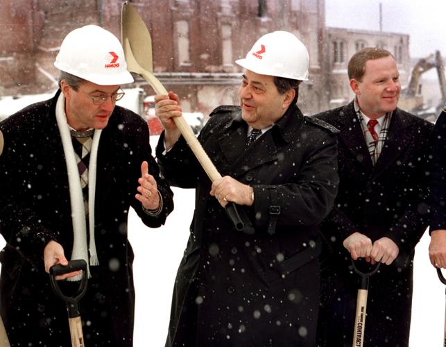 Nebraska delegation introduces bill to rename I-680 the Hal Daub Freeway
