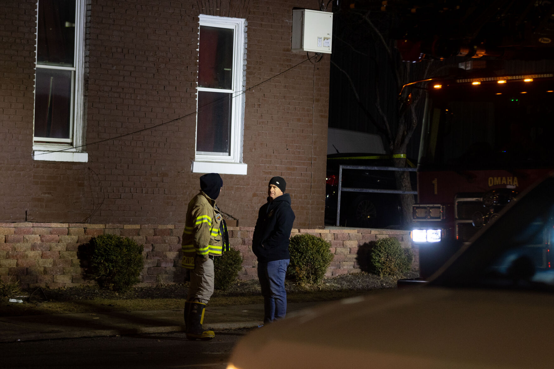 3 rescued in overnight Omaha apartment fire