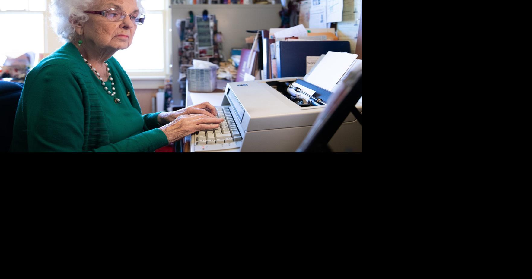 Omaha 'book fairy' Mary Jane Meehan gave her family a lifelong love of ...