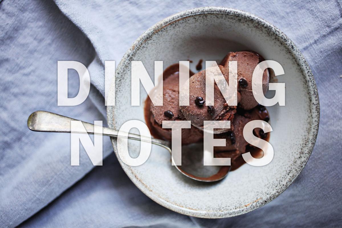 Dining Notes: Complete Nutrition shops add smoothie bars