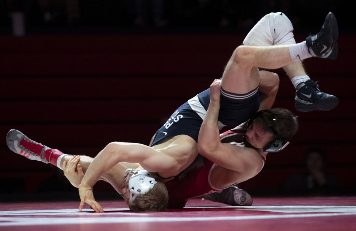 Alex Thomsen handling weight of expectations as starter for Husker wrestling team