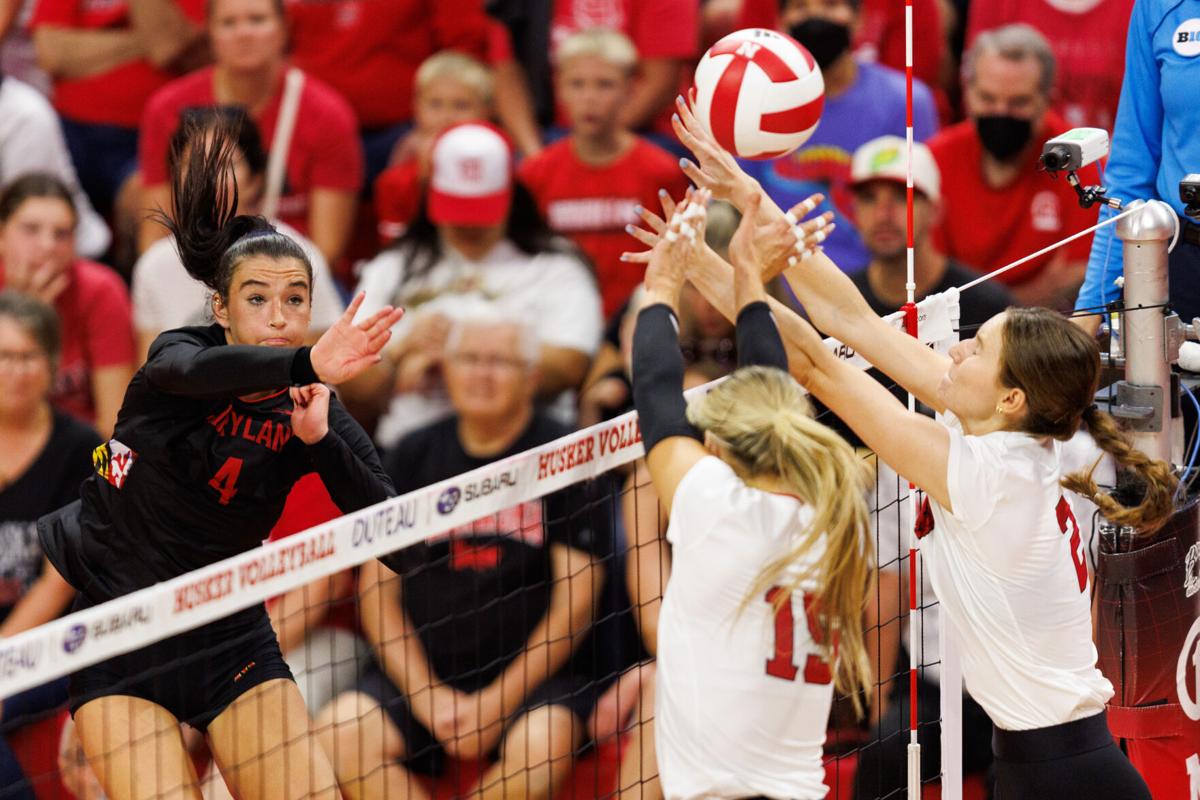 nebraska volleyball coloring pages