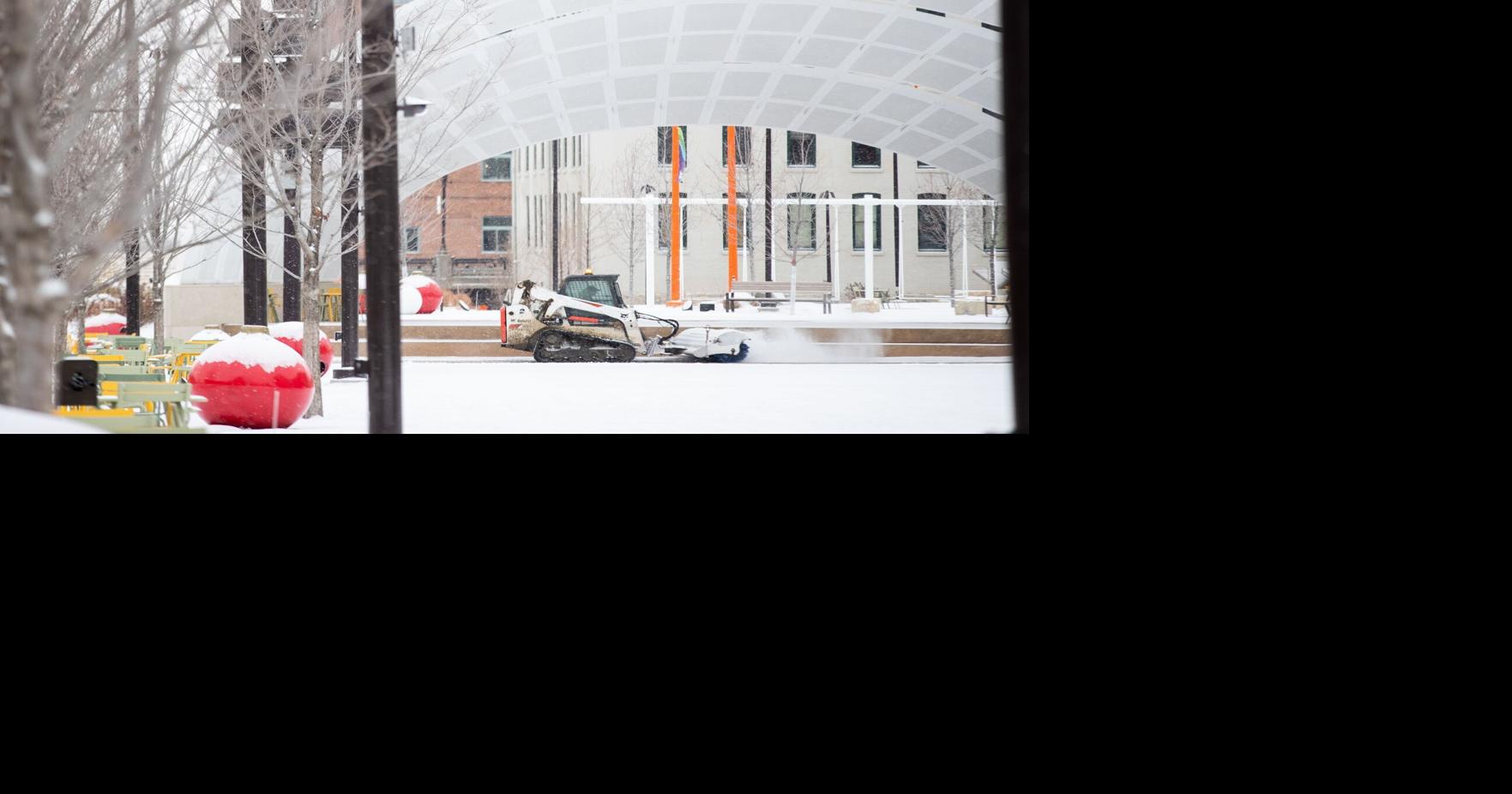 Snowfall caused slick conditions, traffic delays across Omaha Thursday