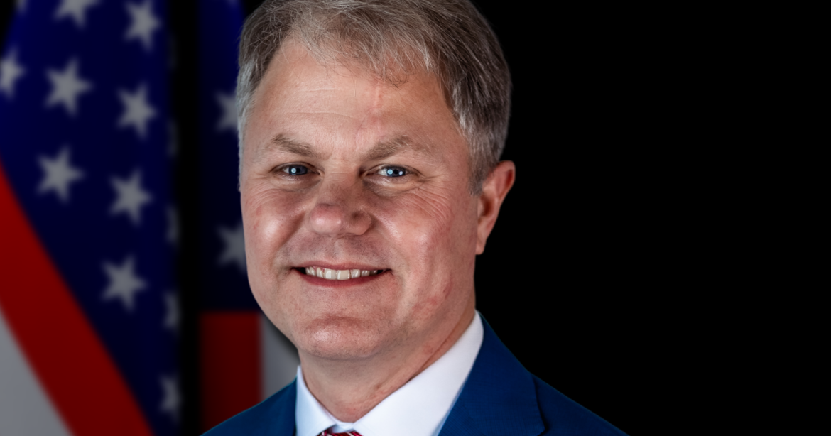 Retired lieutenant colonel from Offutt joins Fortenberry's GOP challengers