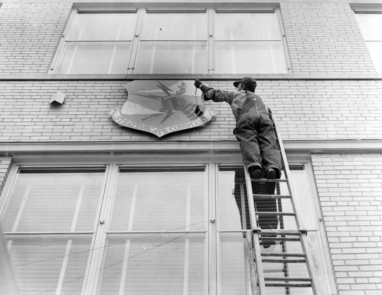 Air Force plans May start on $218 million conversion of new 'nuke ...