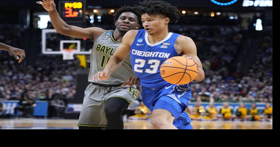 Credit Suisse, UBS shares plunge; China's Xi arrives in Moscow; NCAA ...