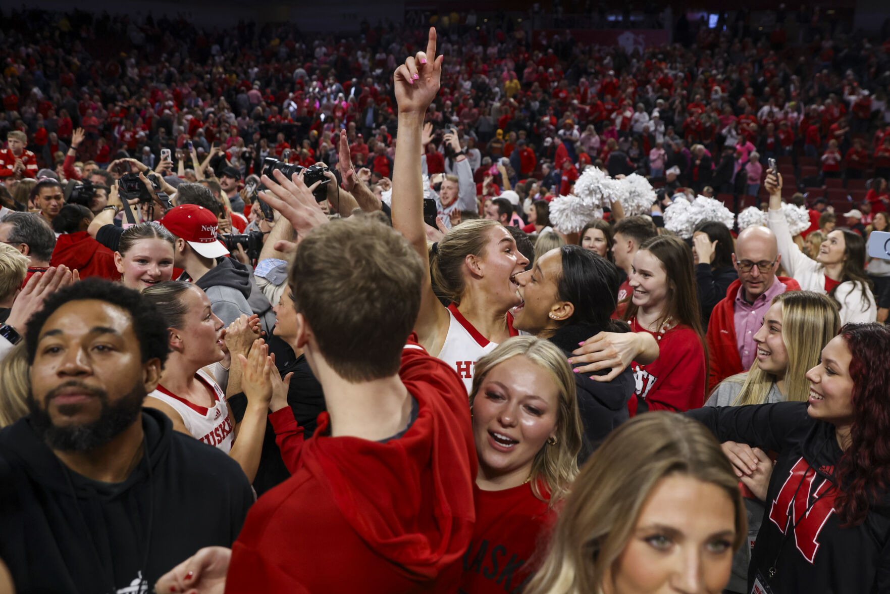 Olivia Hamlin commits to Nebraska women's basketball