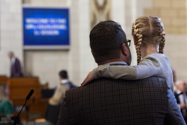 Nebraska Legislature starts 2025 work with 17 new senators