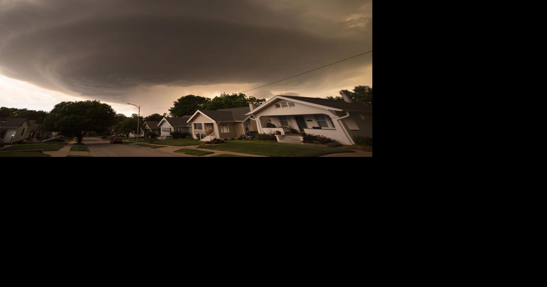 Power outages in Omaha area caused by winds from Iowa storms