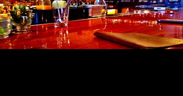 New-ish Old Market bar goes down ... ooooh ... nice and smooth