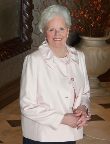 Suzanne Scott, 'intelligent and energetic philanthropist,' dies at 83