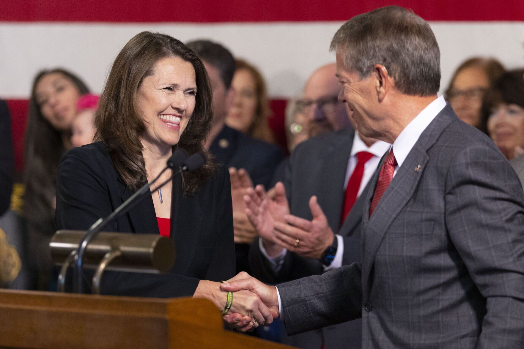 Omaha lawmaker Kathleen Kauth reintroduces bathroom bill