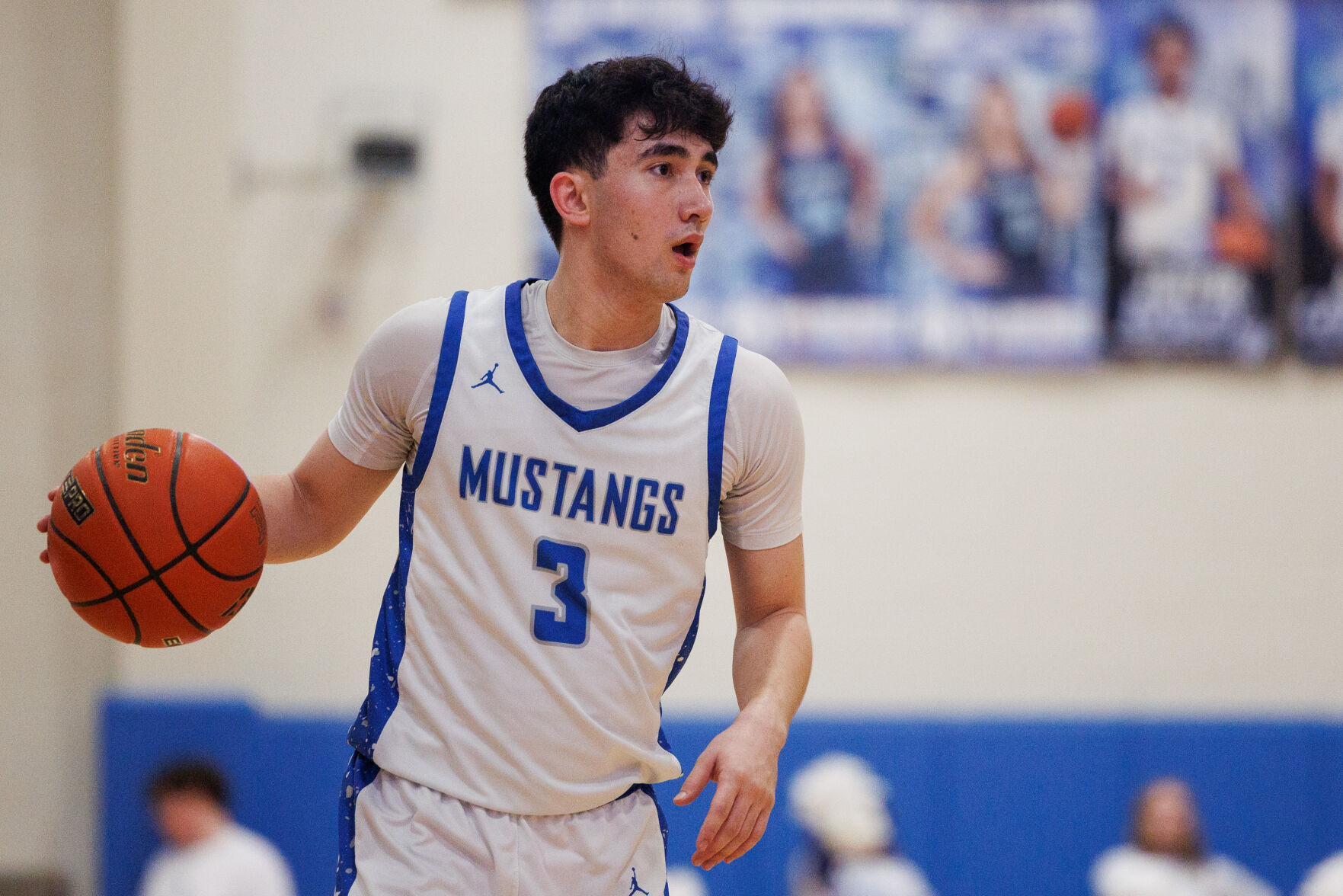 Westside basketball beats Millard South for district title