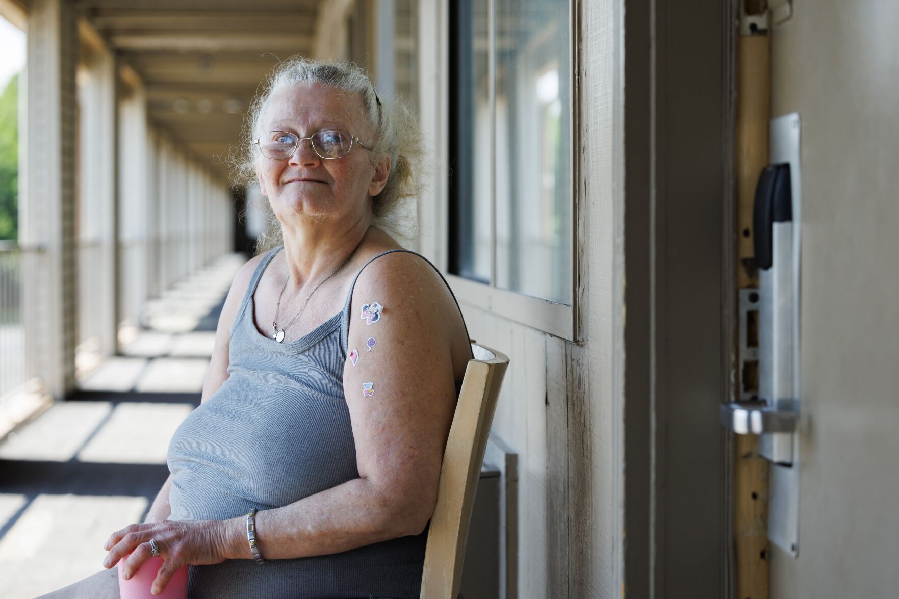 Residents of Omaha hotels forced to move out after FBI investigation