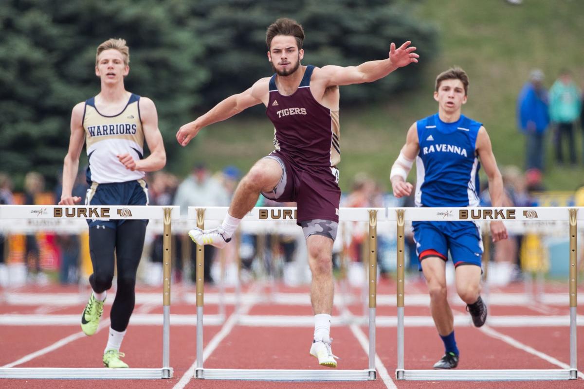 Class C: Dundy County-Stratton's Phalen Sanford battles shoulder injury ...