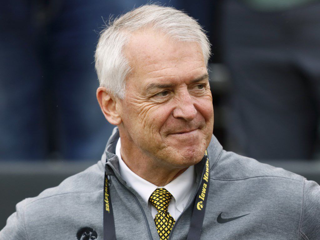 Iowa A.D. Gary Barta is new chairman of College Football Playoff ...