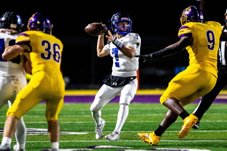 Danny Kaelin throws 5 TD passes to lead Bellevue West over Papillion-La ...