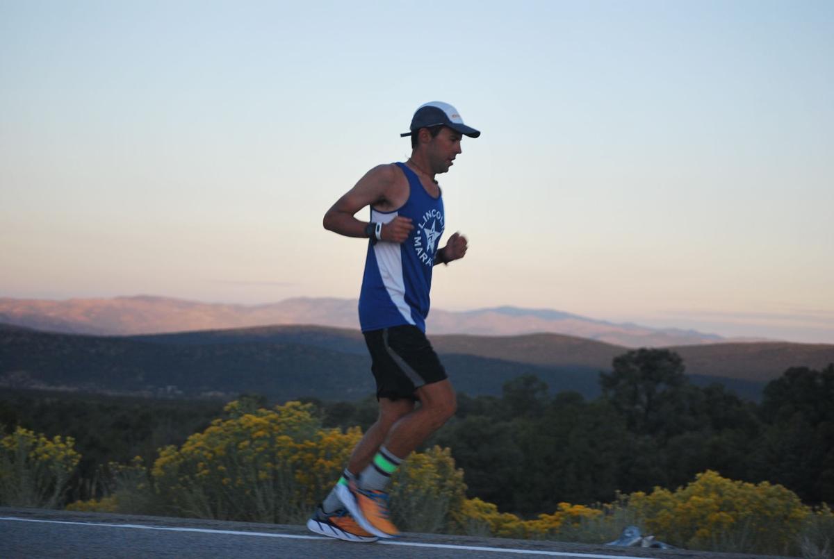 In trek across U.S., Nebraska runner Pete Kostelnick reaches Omaha in ...