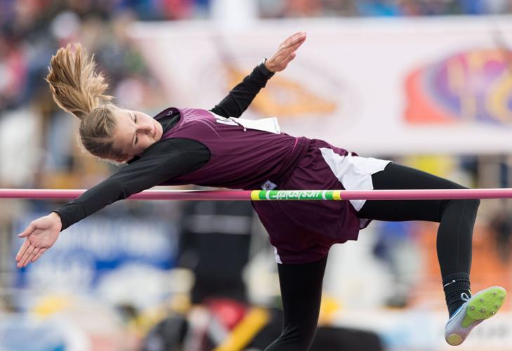 Class B: Aurora girls, Ogallala boys pull off rare team titles