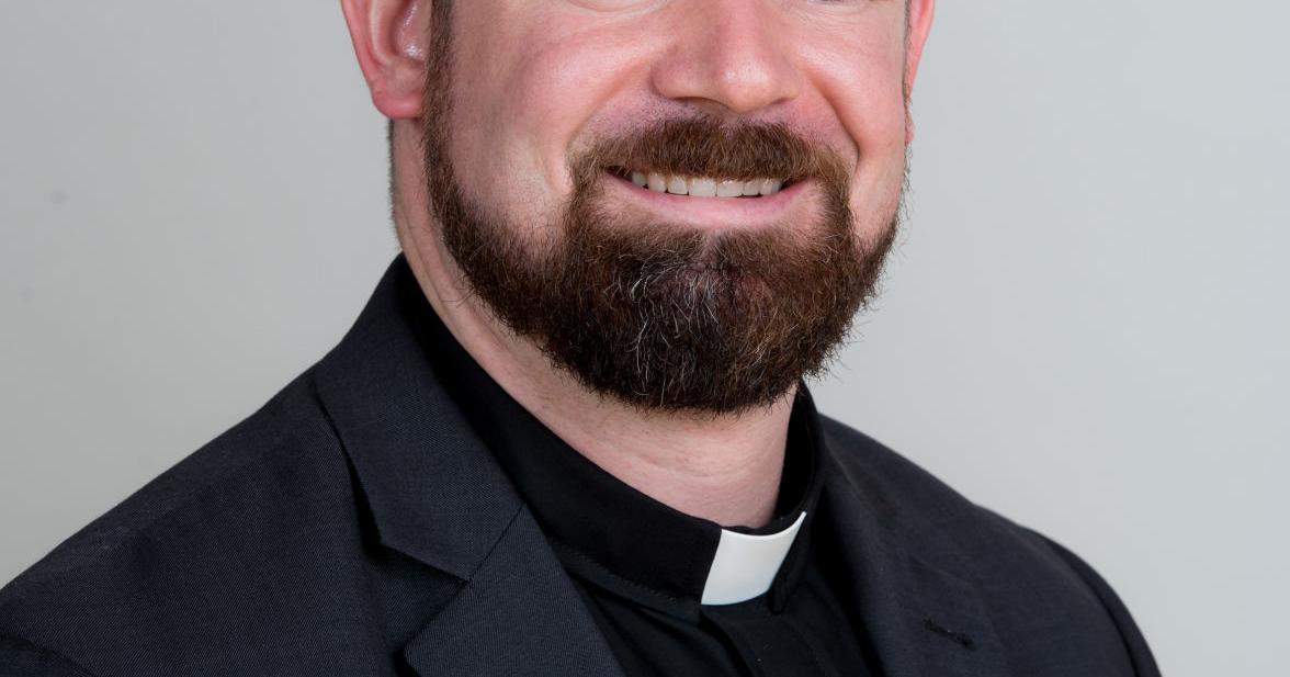 Creighton Prep names the Rev. Matthew Spotts as new president