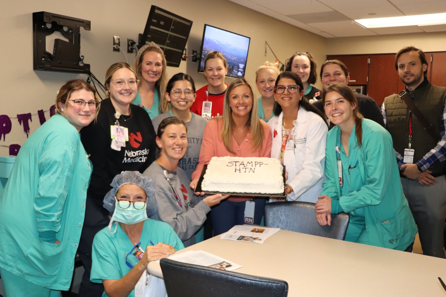 Pregnancy expert brings new test and monitoring program to Nebraska