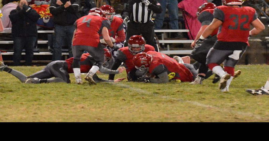 Okanogan football throttles Naches Valley, again | High School ...