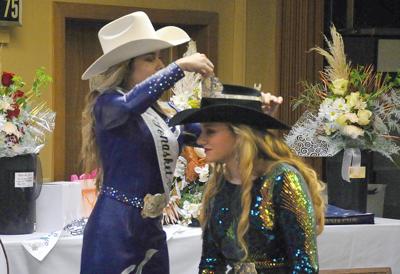 Comancheros crown Anderson | Free | omakchronicle.com