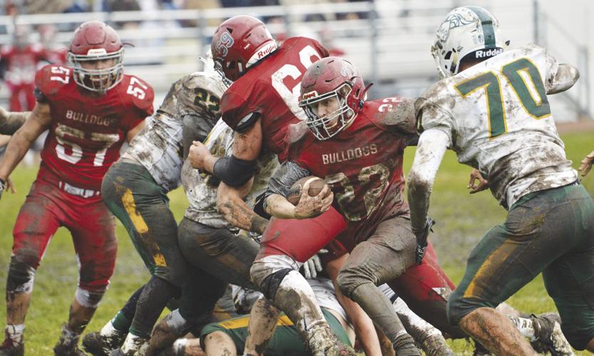Okanogan, Omak advance in football | Sports | omakchronicle.com