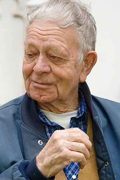 Ray Visser | Obituaries | omakchronicle.com