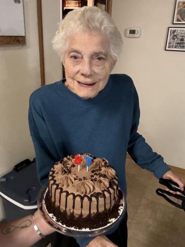 Lois Lucille Mummert | Obituaries | omakchronicle.com