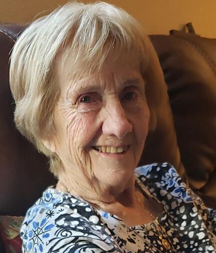 Bette P. Randall | Obituaries | omakchronicle.com