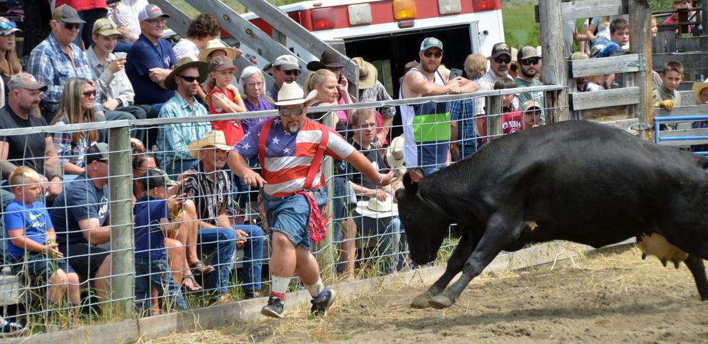 Chesaw explodes with rodeo action | Sports | omakchronicle.com