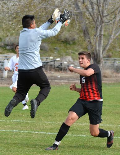 Sports Roundup: Tonasket soccer maintains league lead | Sports ...