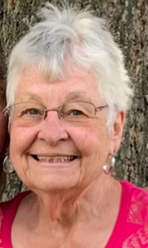 Helen J. Roberts | Obituaries | omakchronicle.com