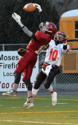 Okanogan football team gets sendoff | High School | omakchronicle.com