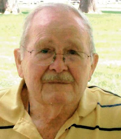 Miles Donald Goetz | Obituaries | omakchronicle.com