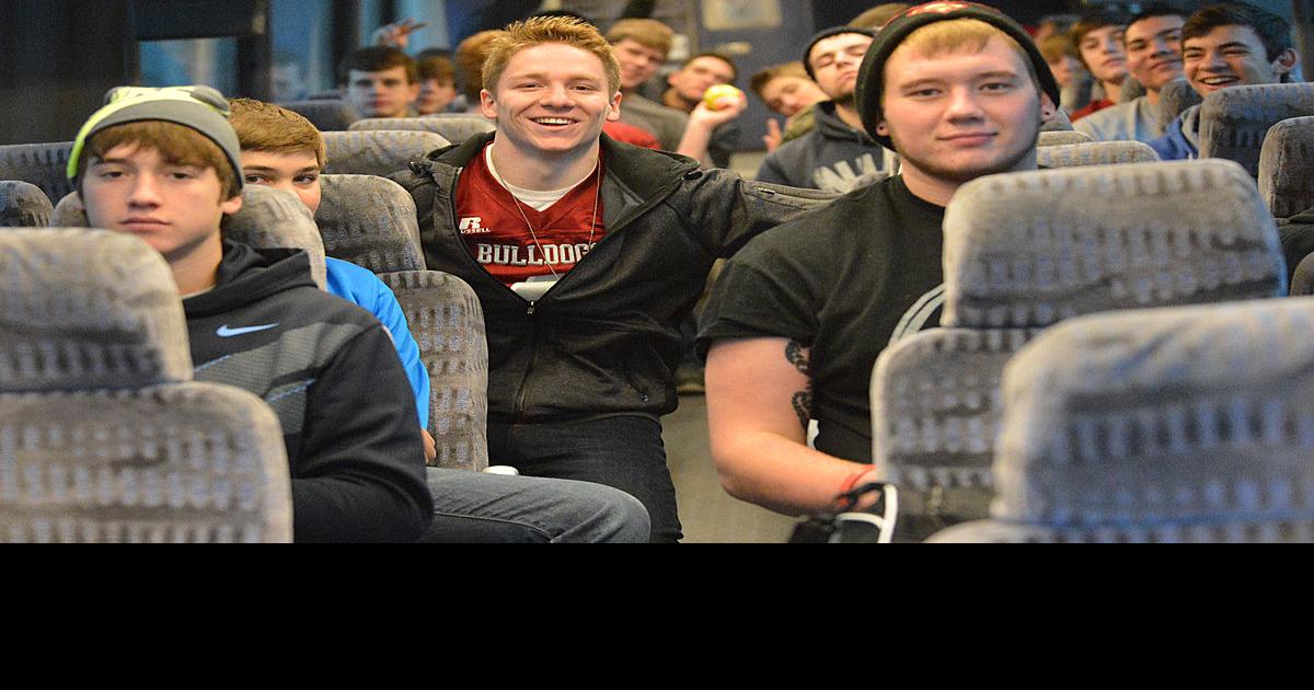 Okanogan football heads to Tacoma Dome | Archive | omakchronicle.com