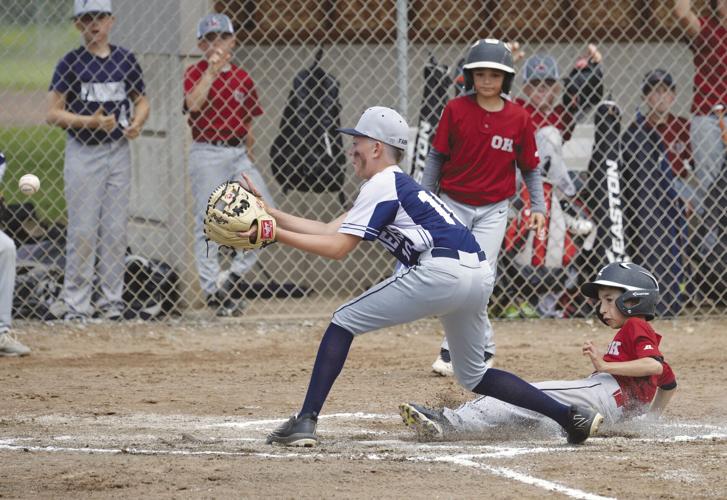 Okanogan, Eastmont win tournament titles | Sports | omakchronicle.com