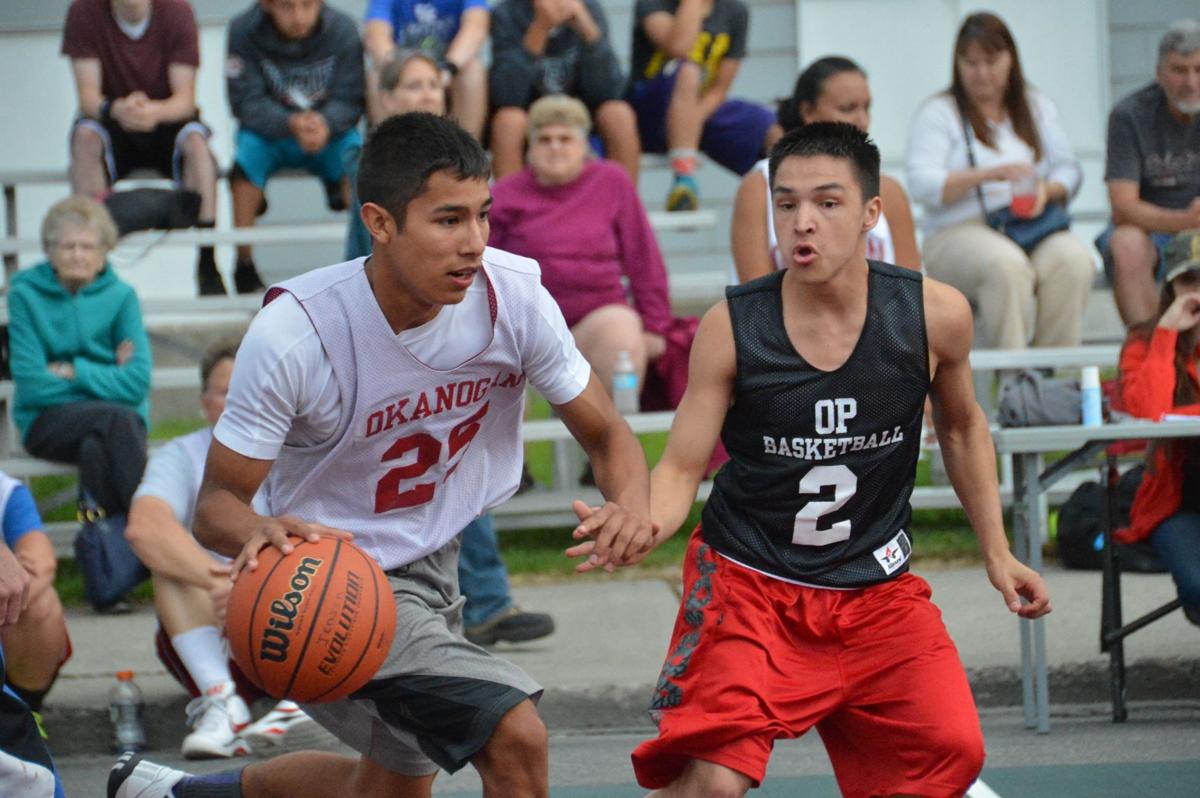 Omak tops Okanogan in alumni basketball game | Sports | omakchronicle.com